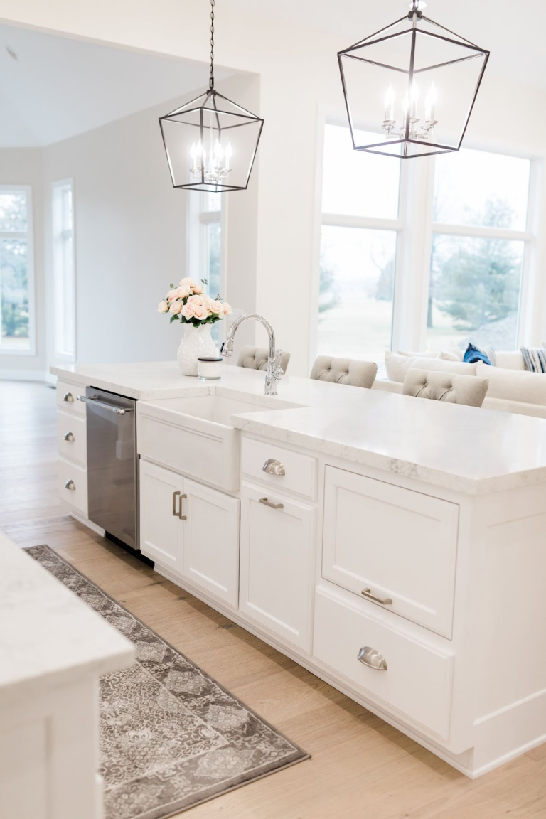 Quartz vs Quartzite: What’s the Difference and Which Should You Choose?